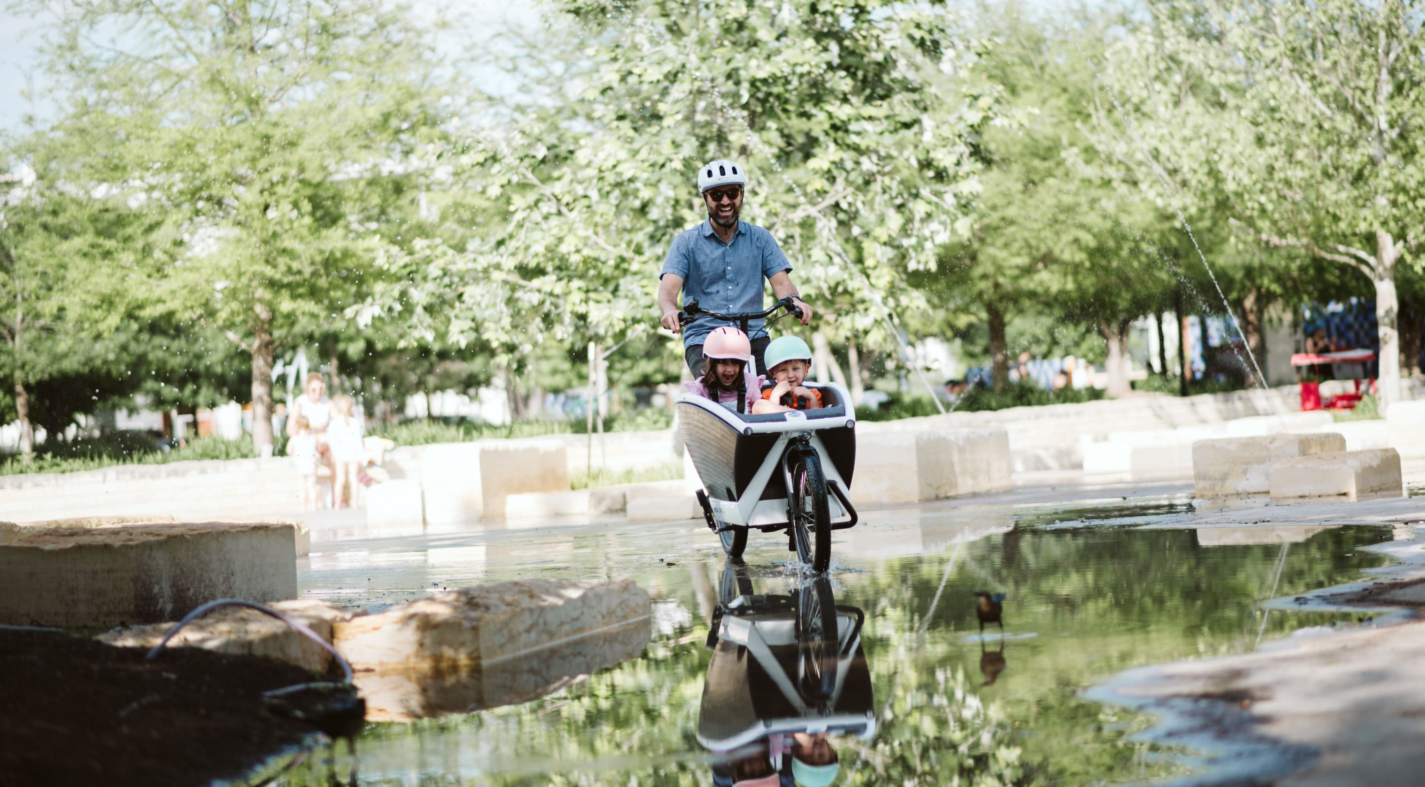 Introducing Urban Arrow Cargo BIke Smart System - Family Cargo BIke ...