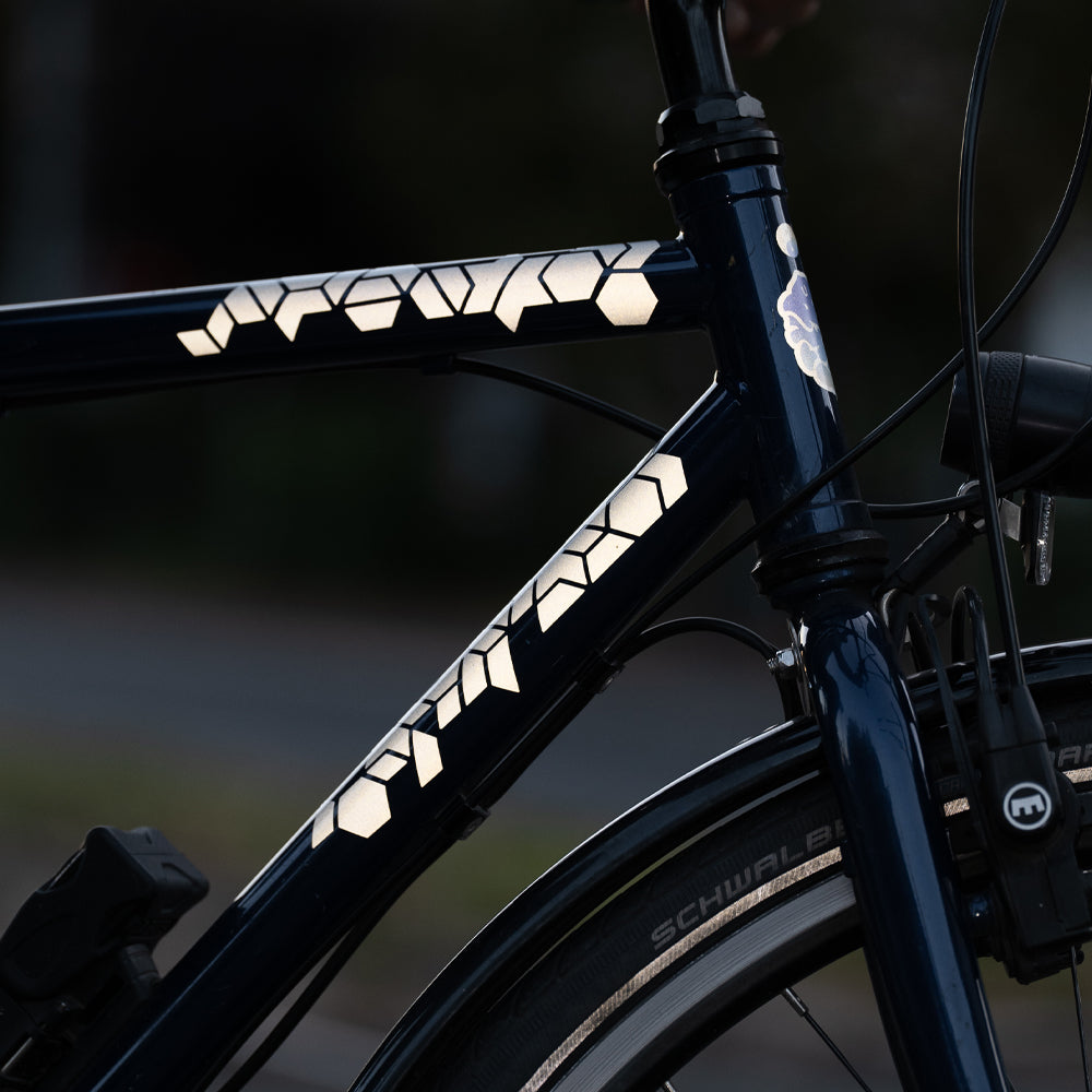 Reflective Berlin Reflective Shapes - Cubes – VeloLifestyle 𝗯𝘆 𝗔𝗹𝗹𝗼 ...